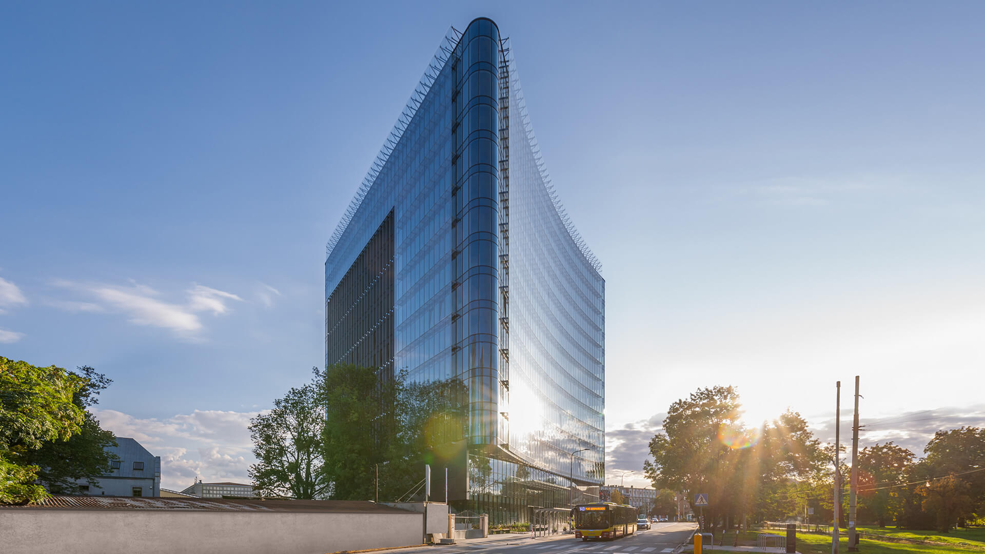 Lone Star and Cavatina agree deal on Polish office buildings - Real ...
