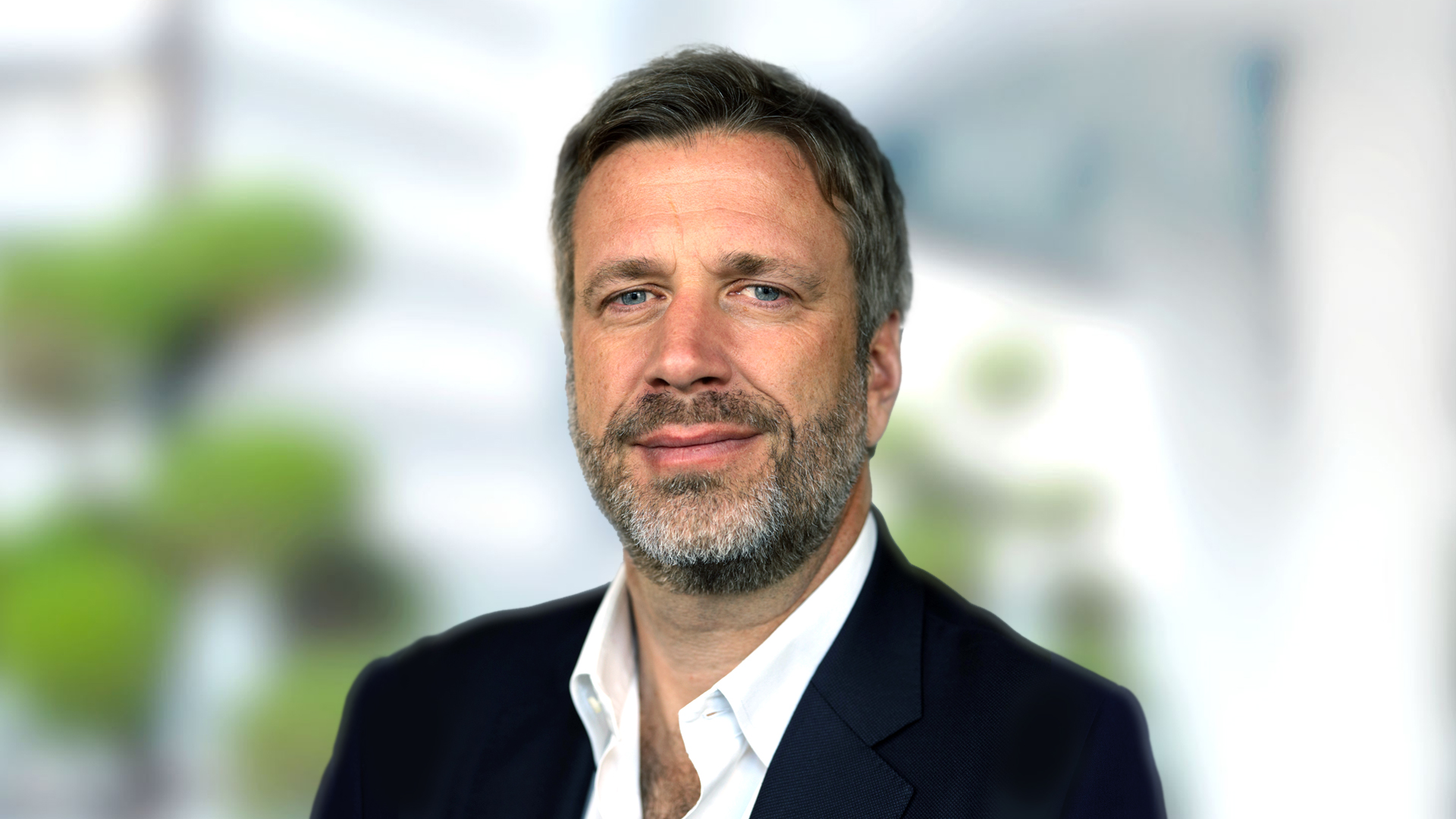 Macquarie to spin off part of management business to staff - Real Asset ...